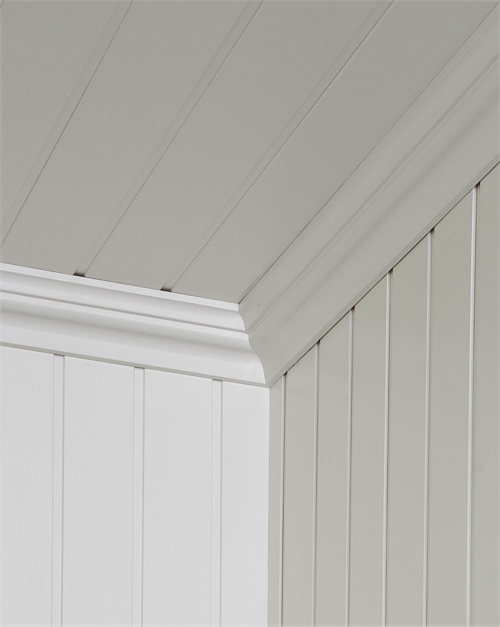 MDF veggpanel 10x145x4200 mm skygge skrå malt NCS S0502Y | Monter.no